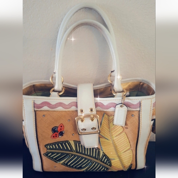 Coach | Bags | Coach Ladybug 4439 White Leather Burlap Hampton Tote ...